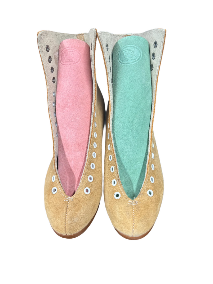 Riedell 135 - Custom ColorLab Mismatch Floss and Pink - Size 6 - BOOT ...